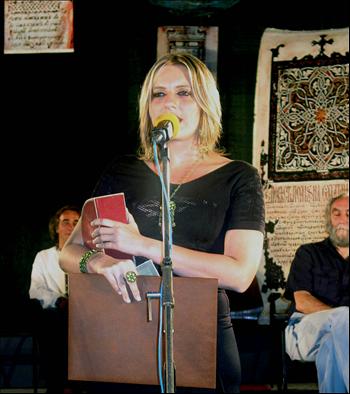 Comunicación ,Educación y Cultura.: Andrea Cote Botero.